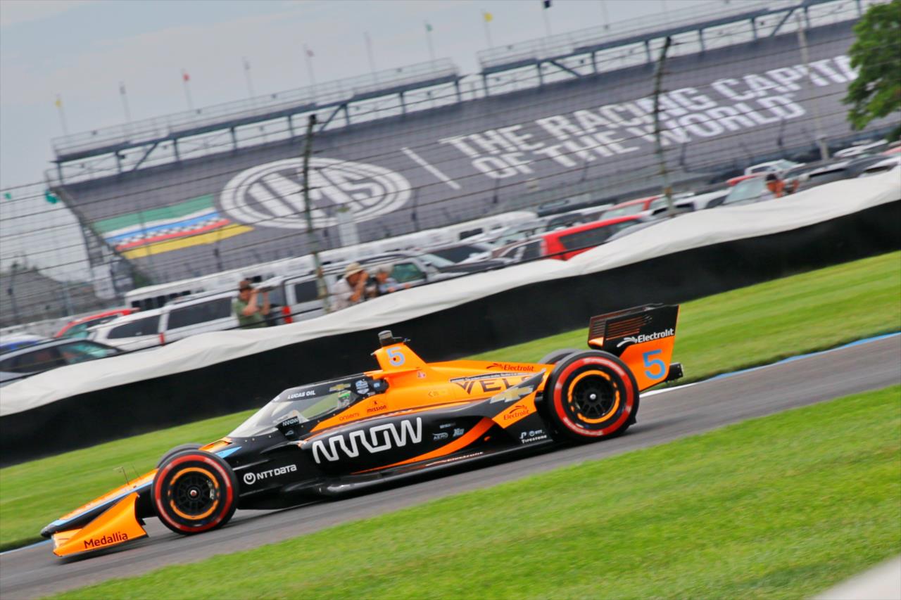 INDYCAR SERIES Photo Gallery