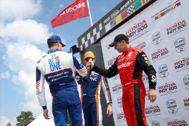 INDYCAR SERIES Photo Gallery